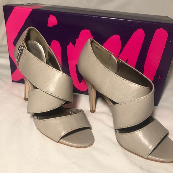 Fioni for Payless | Shoes | Fiona Heels Size 5 Barely Worn | Poshmark